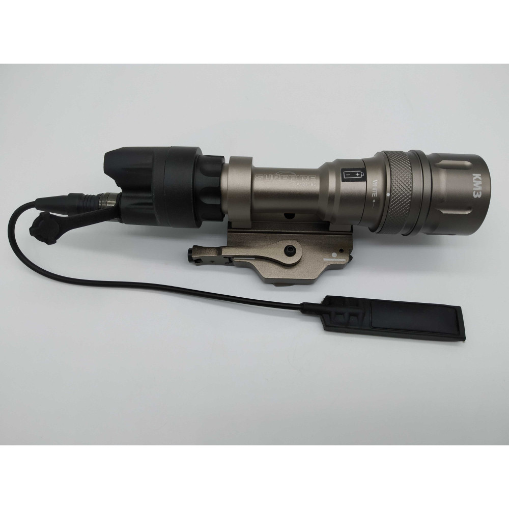 EX-192 flashlight